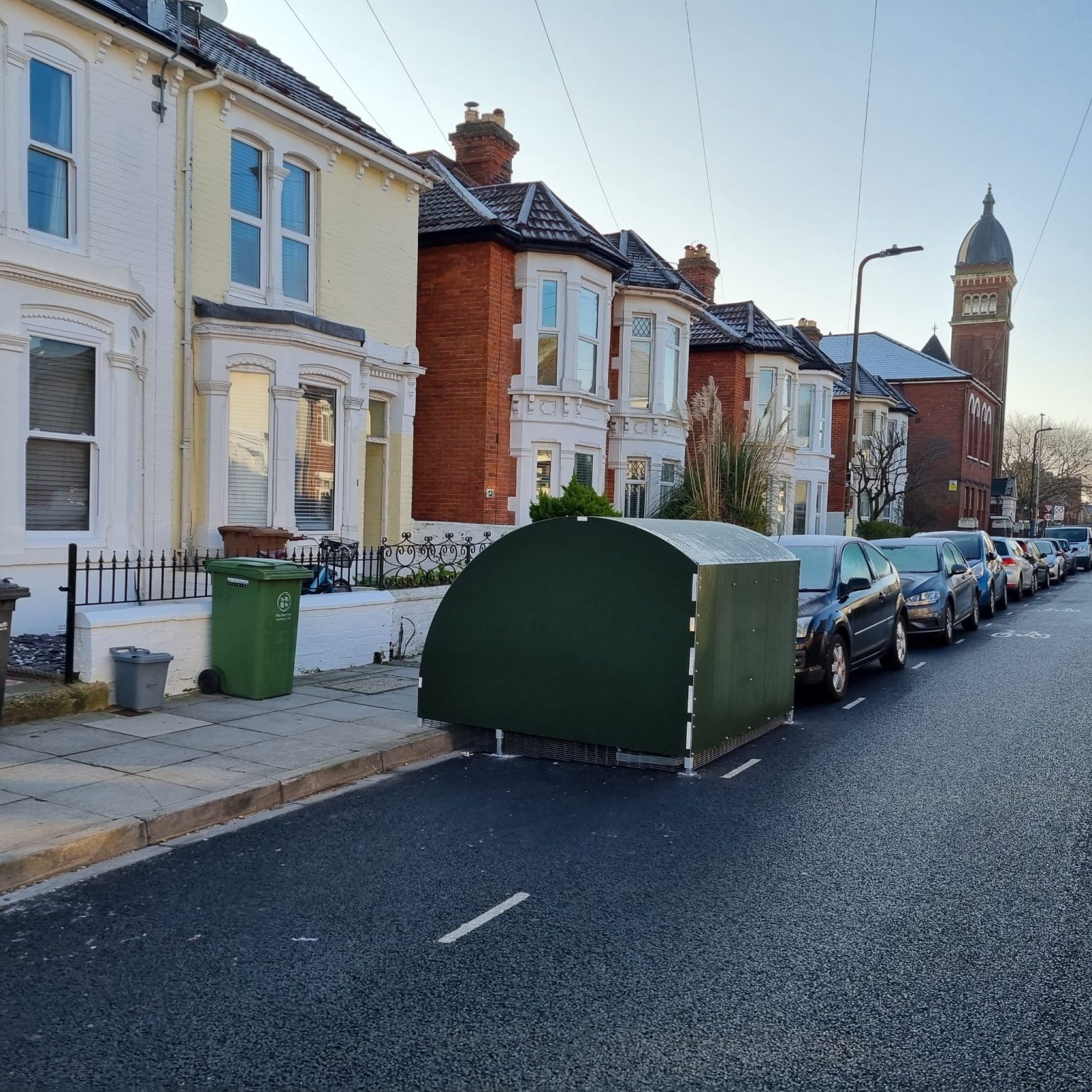 Velo-Store Multi-Bike Unit | Stores four bikes in each section