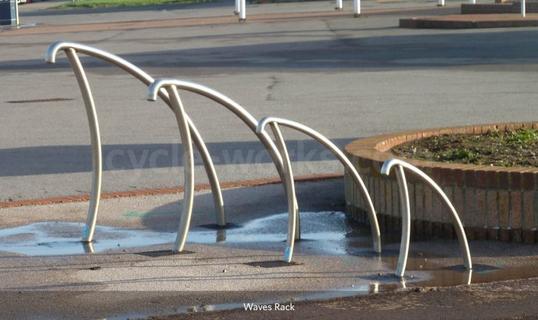 Wave Bike Stand - Cycle Works